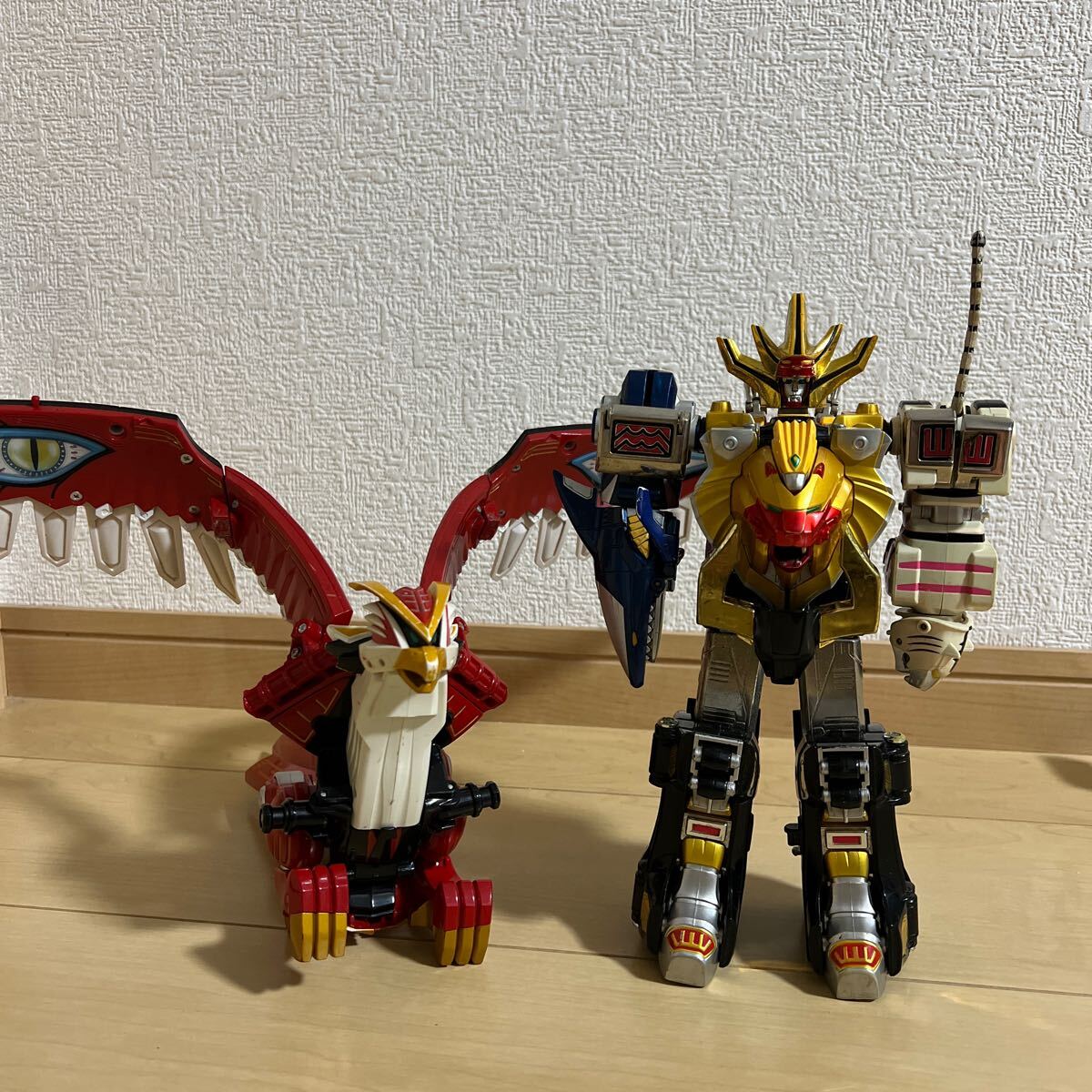 Yahoo!オークション -「ガオレンジャー ロボット」(百獣戦隊 Yahoo!オークション -「ガオレンジャー ロボット」(百獣戦隊