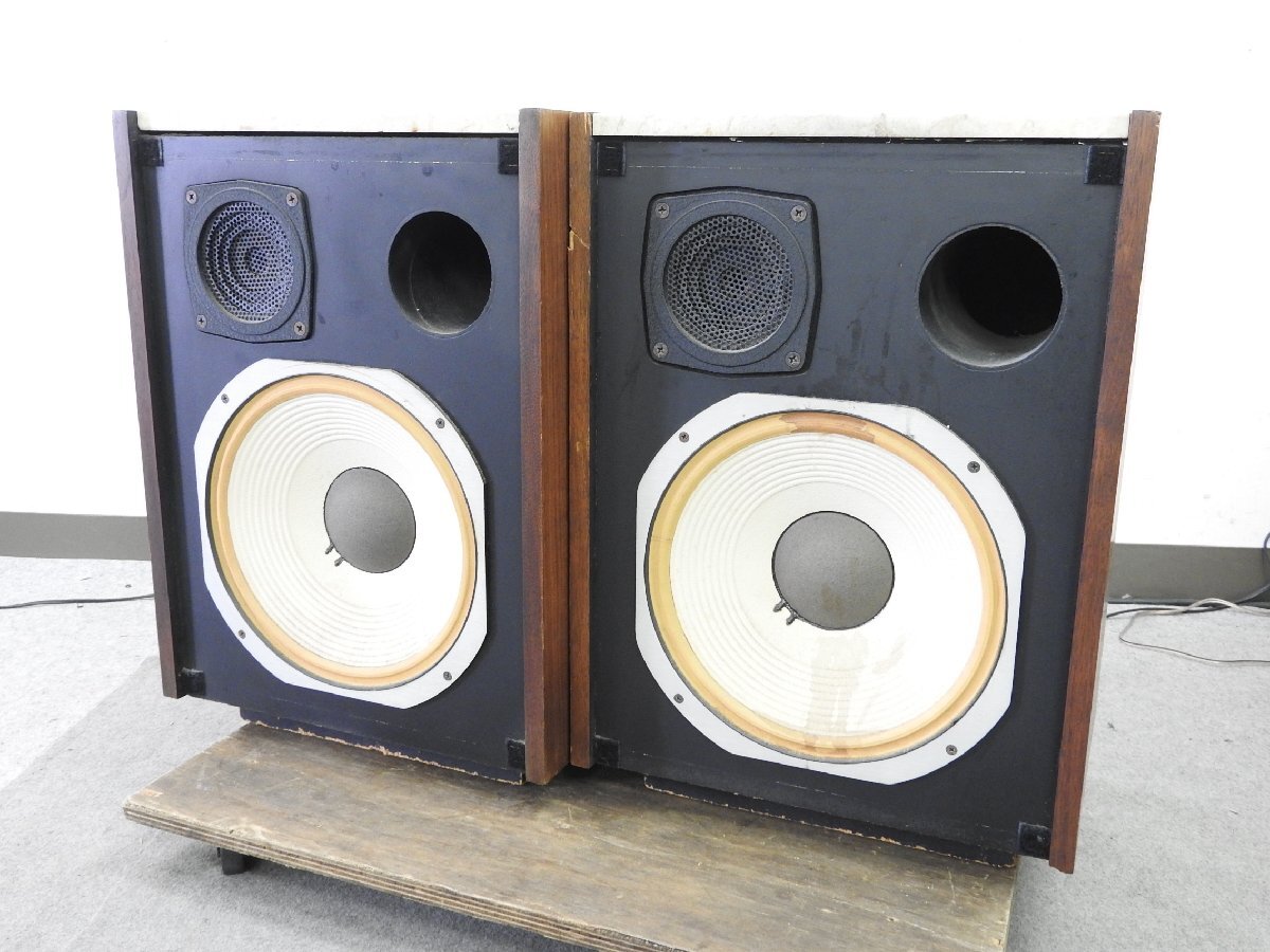 JBL L101 合せ スピーカーペア。動作品。エツジ交換済み JBL L101 合せ スピーカーペア。動作品。エツジ交換済み