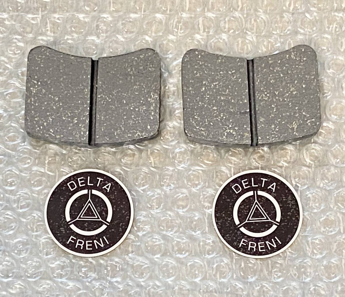 N81-327/2 Z1/Z2/H1/H2 ブレーキパッド フロント｜自動車、オートバイ