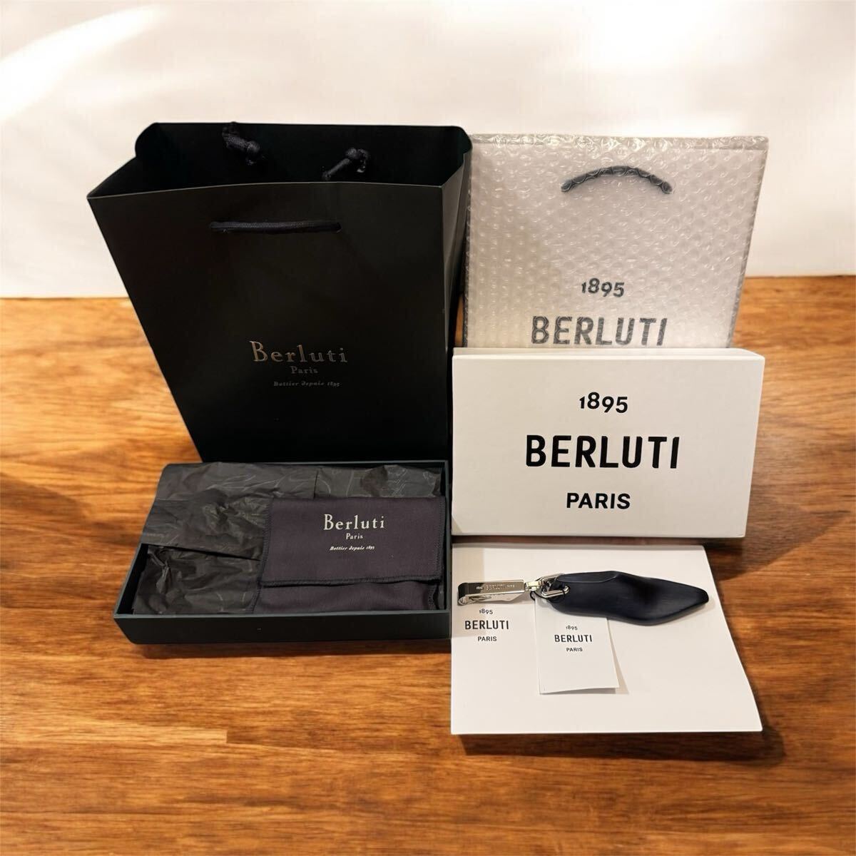 2025年最新】Yahoo!オークション -(berluti ベルルッティ) キー 2025年最新】Yahoo!オークション -(berluti ベルルッティ) キー