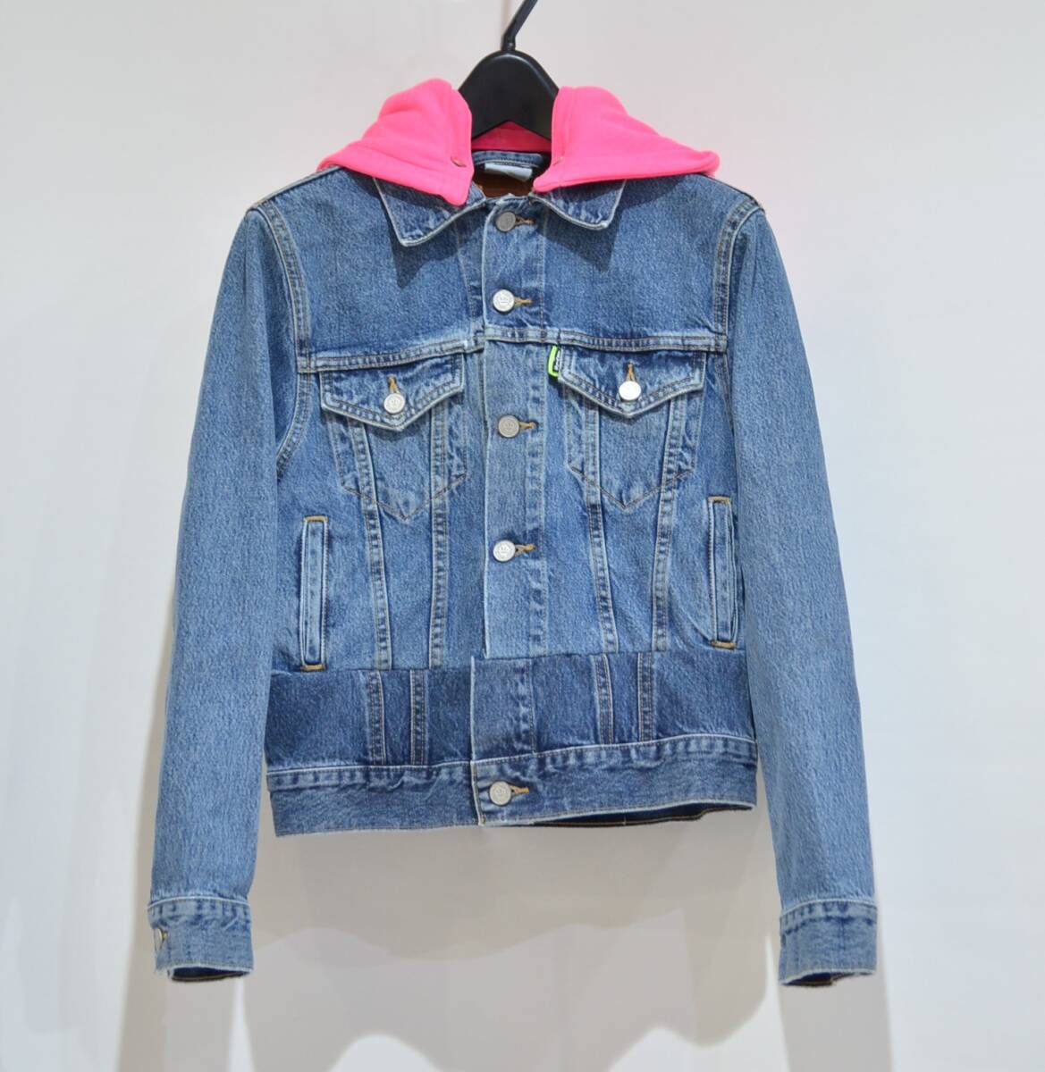 2025年最新】Yahoo!オークション -vetements ヴェトモン 2025年最新】Yahoo!オークション -vetements ヴェトモン