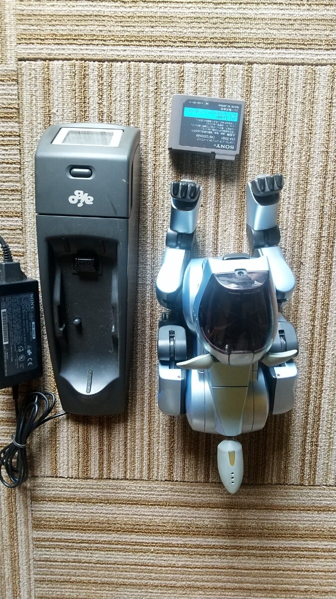 Yahoo!オークション -「ジャンク」(AIBO) (バーチャルペット)の Yahoo!オークション -「ジャンク」(AIBO) (バーチャルペット)の