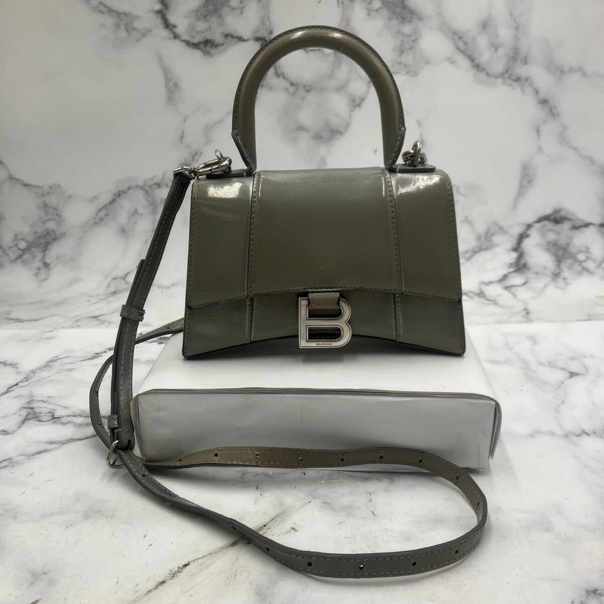 2025年最新】Yahoo!オークション -balenciaga アワーグラスの 2025年最新】Yahoo!オークション -balenciaga アワーグラスの
