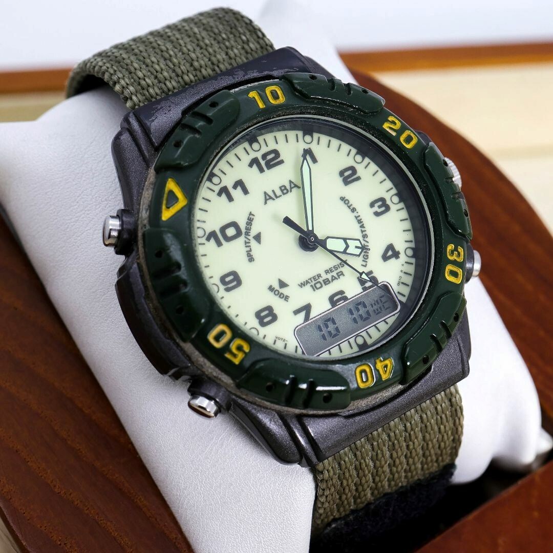 稼働 SEIKO CREDOR 腕時計 18Kベゼル 2F70 新品電池 676|Yahoo 稼働 SEIKO CREDOR 腕時計 18Kベゼル 2F70 新品電池 676|Yahoo